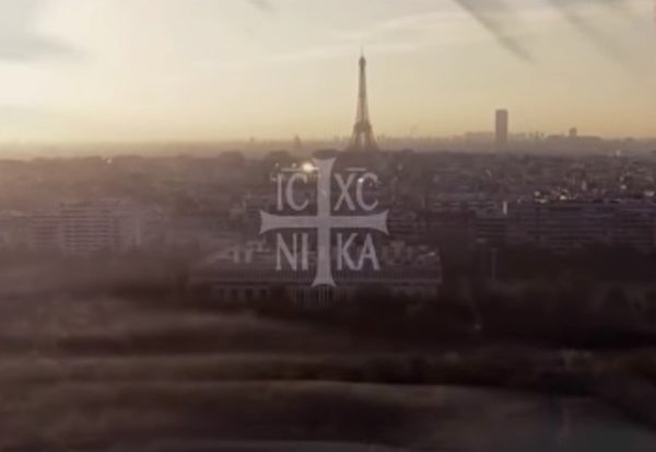 ΜΙΑ ΦΟΡΑ ΚΙ ΕΝΑΝ ΚΑΙΡΟ ΗΤΑΝ ΜΙΑ ΜΙΚΡΗ ΚΟΚΚΙΝΗ ΚΛΩΣΑ | Votegreece.gr