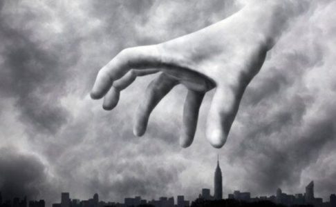 ΣΤΟΝ ΕΞΟΡΚΙΣΜΟ ΜΟΥ ΕΣΠΑΣΑΝ ΤΑ ΤΖΑΜΙΑ ΚΑΙ ΠΗΓΑΙΝΑΝ ΤΑ ΚΑΝΤΗΛΙΑ ΠΕΡΑ ΔΩΘΕ ...