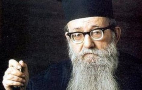 4 ΤΡΟΦΕΣ ΠΟΥ ΜΠΟΡΟΥΝ ΝΑ ΠΡΟΚΑΛΕΣΟΥΝ ΔΥΣΚΟΙΛΙΟΤΗΤΑ | Votegreece.gr